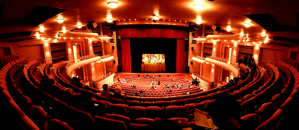Teatro Mayor Julio Mario Santo Domingo